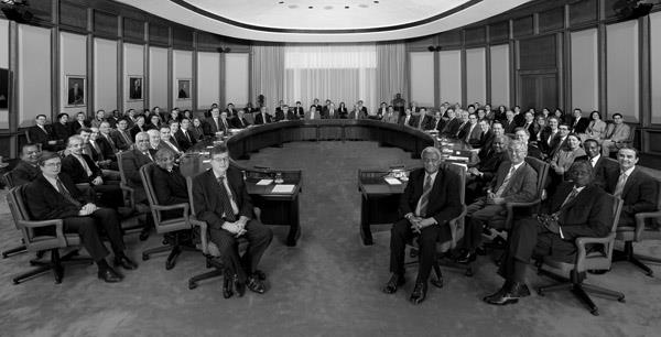 Περικύκλωση: Ο Νεοφιλελευθερισμός παγιδεύει τη Δημοκρατία - Εθνικό ...